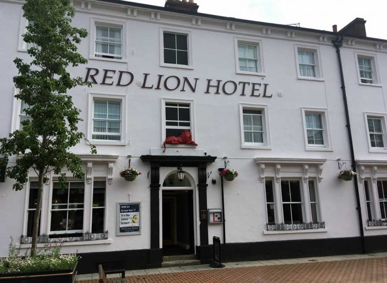 Welcome to Farnham House Hotel
